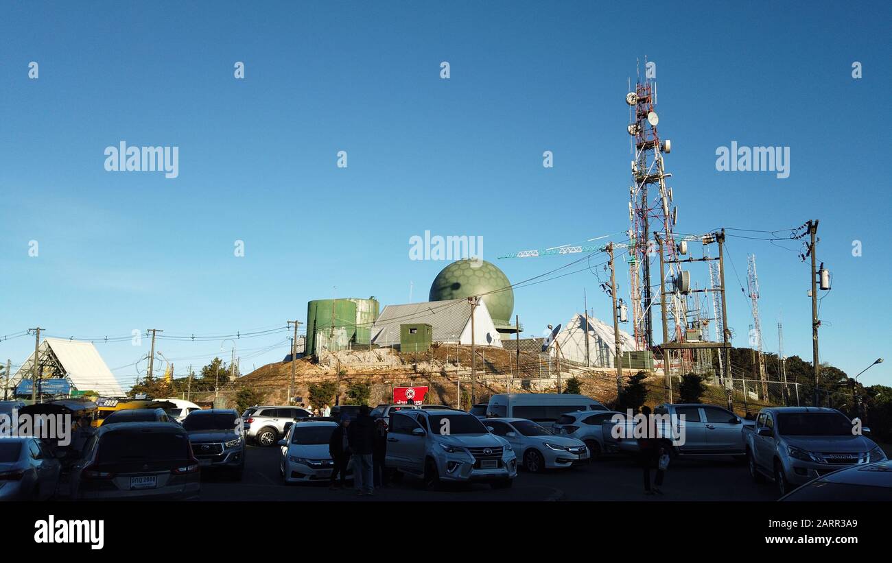 oyal Thai Air Force weather radar station on the peak. Doi inthanon ...