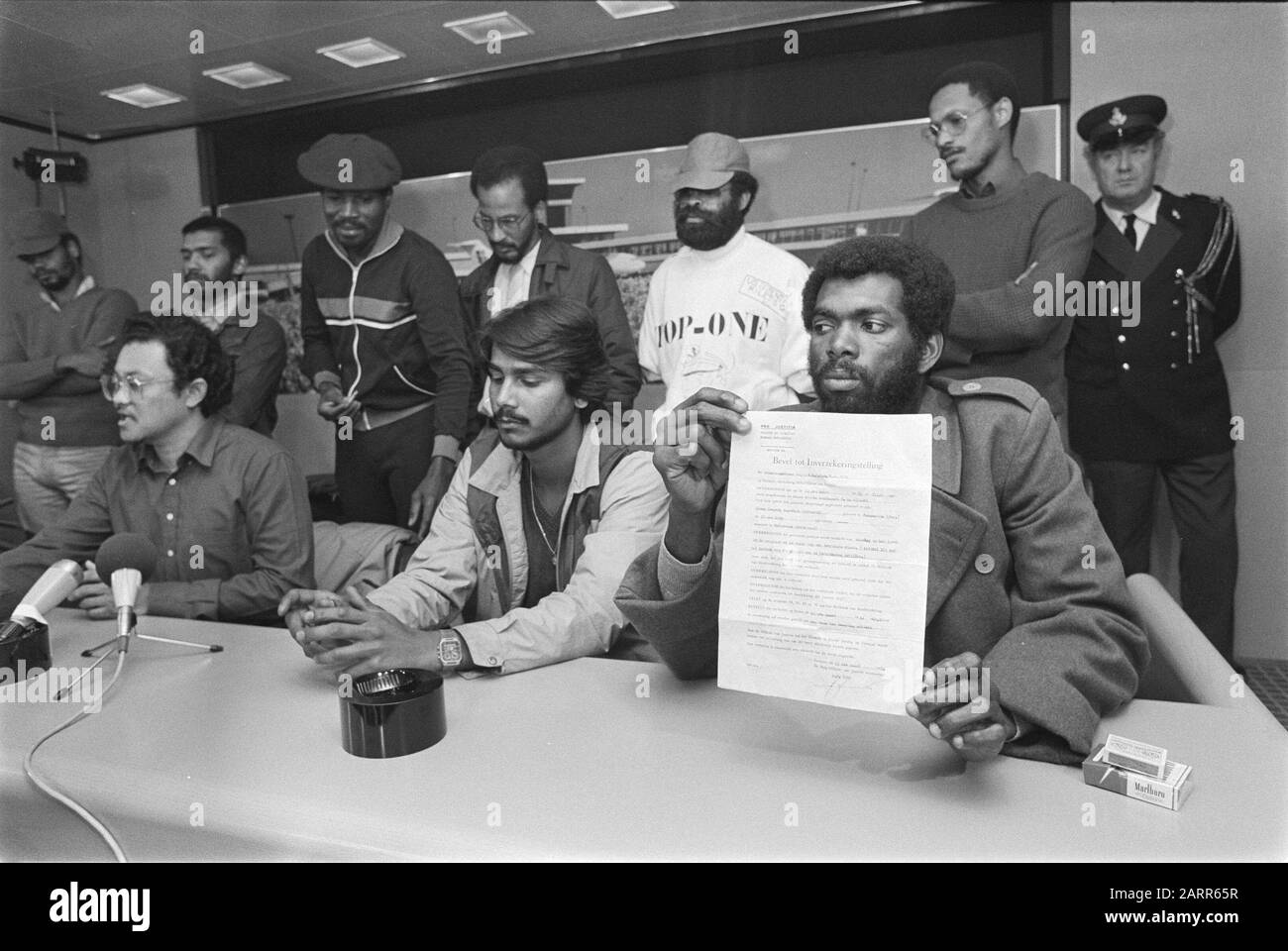 Spokesman tjon hi-res stock photography and images - Alamy