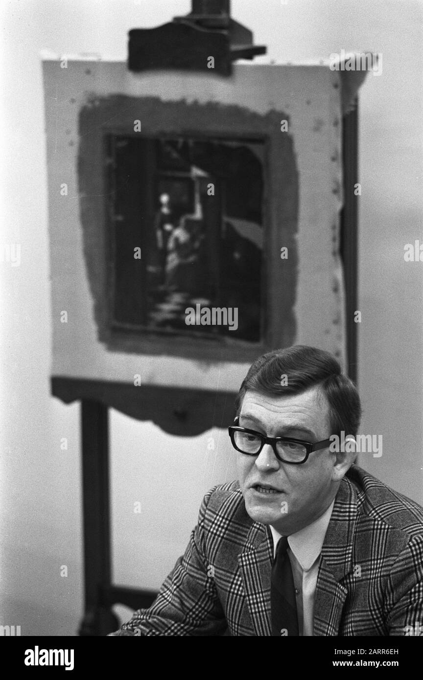 Cycle restoration Black and White Stock Photos & Images - Alamy