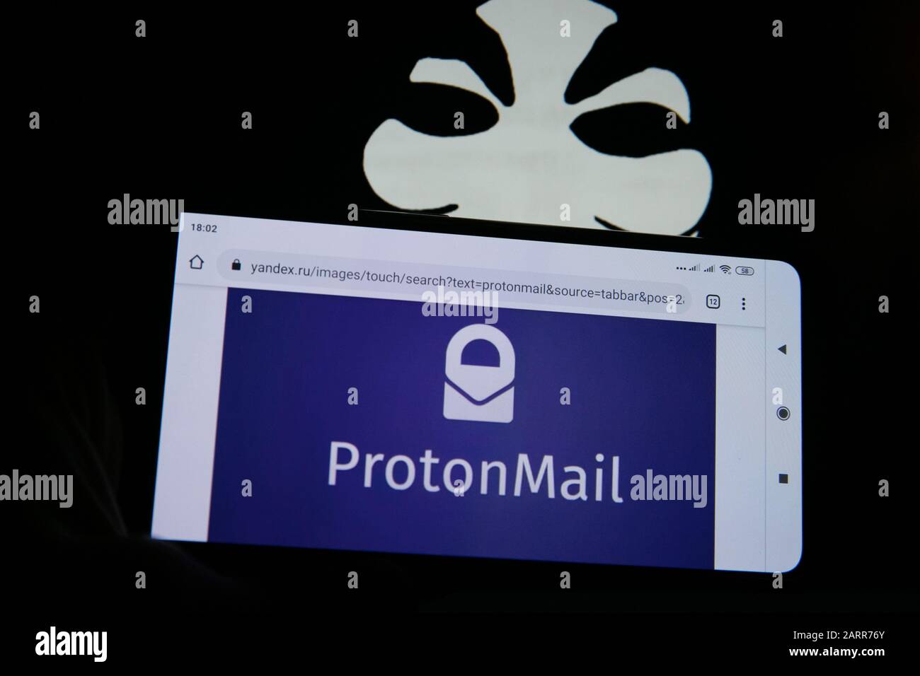 Protonmail hi-res stock photography and images - Alamy