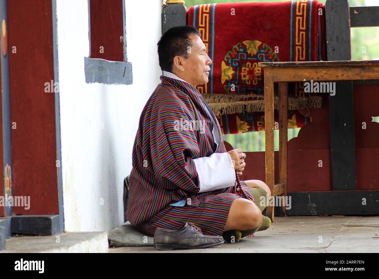 Bhutanese man hi-res stock photography and images - Alamy