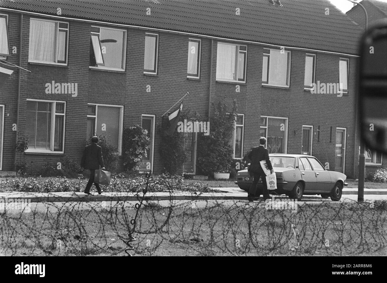 RMS flags in Bovensmilde Date: 11 June 1977 Location: Topsmilde ...