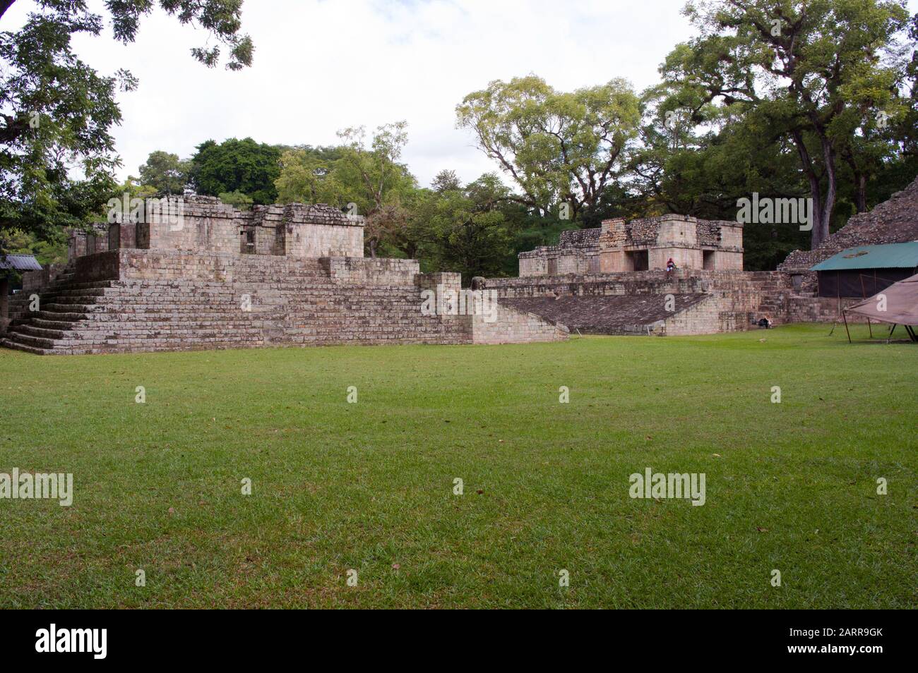 Ruin of ancient pyramid in Copan, Honduras Stock Photo - Alamy