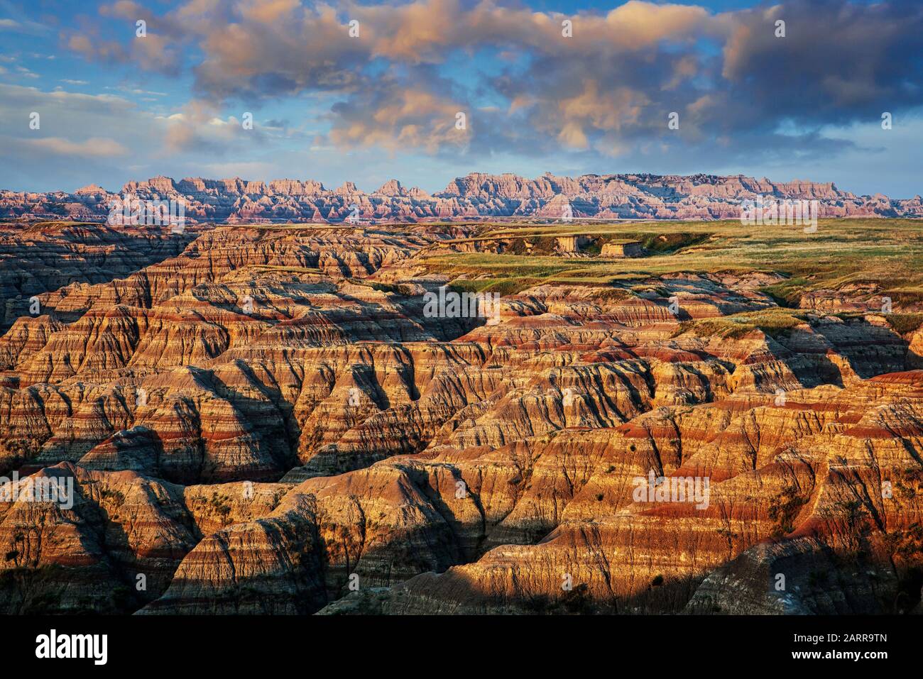 Sunrise at Big Badlands Point in Badlands National Park, South Dakota ...
