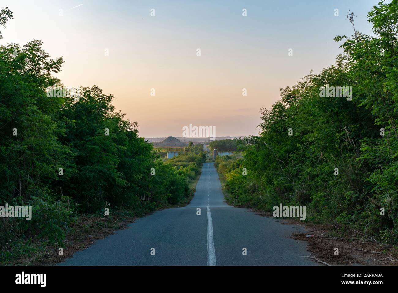 Sunset symmetry hi-res stock photography and images - Alamy