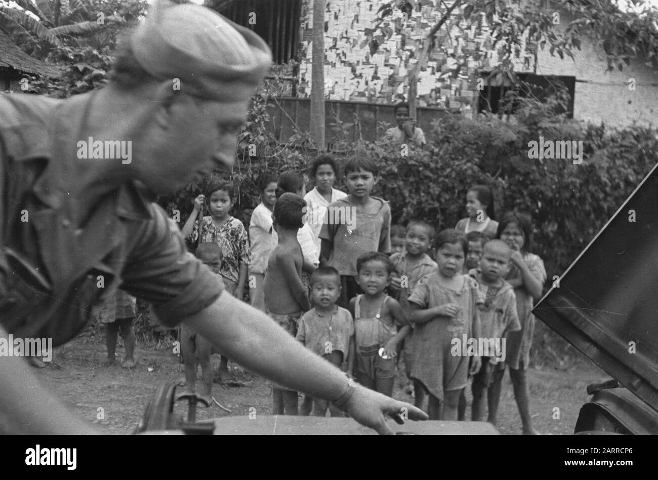 Miscellaneous vehicles Black and White Stock Photos & Images - Alamy