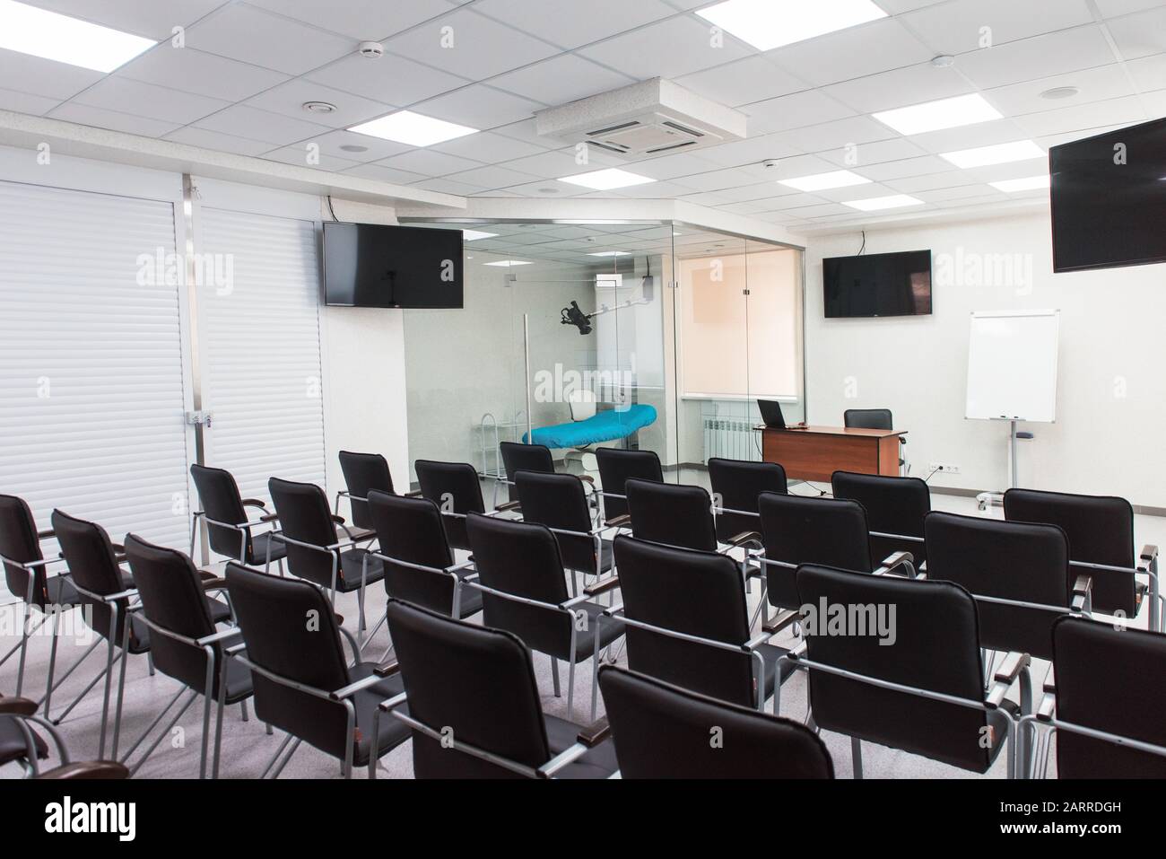 Empty classroom interior Stock Photo - Alamy