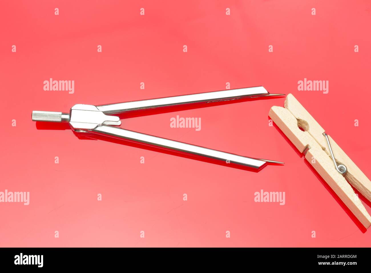 Compass object used by engineers, architects and technical professions ...