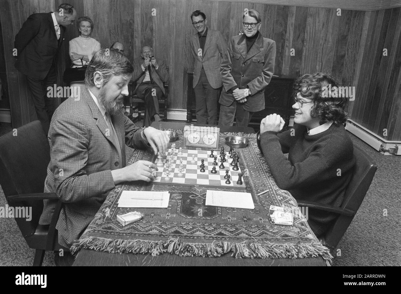 Ree versus donner hi-res stock photography and images - Alamy