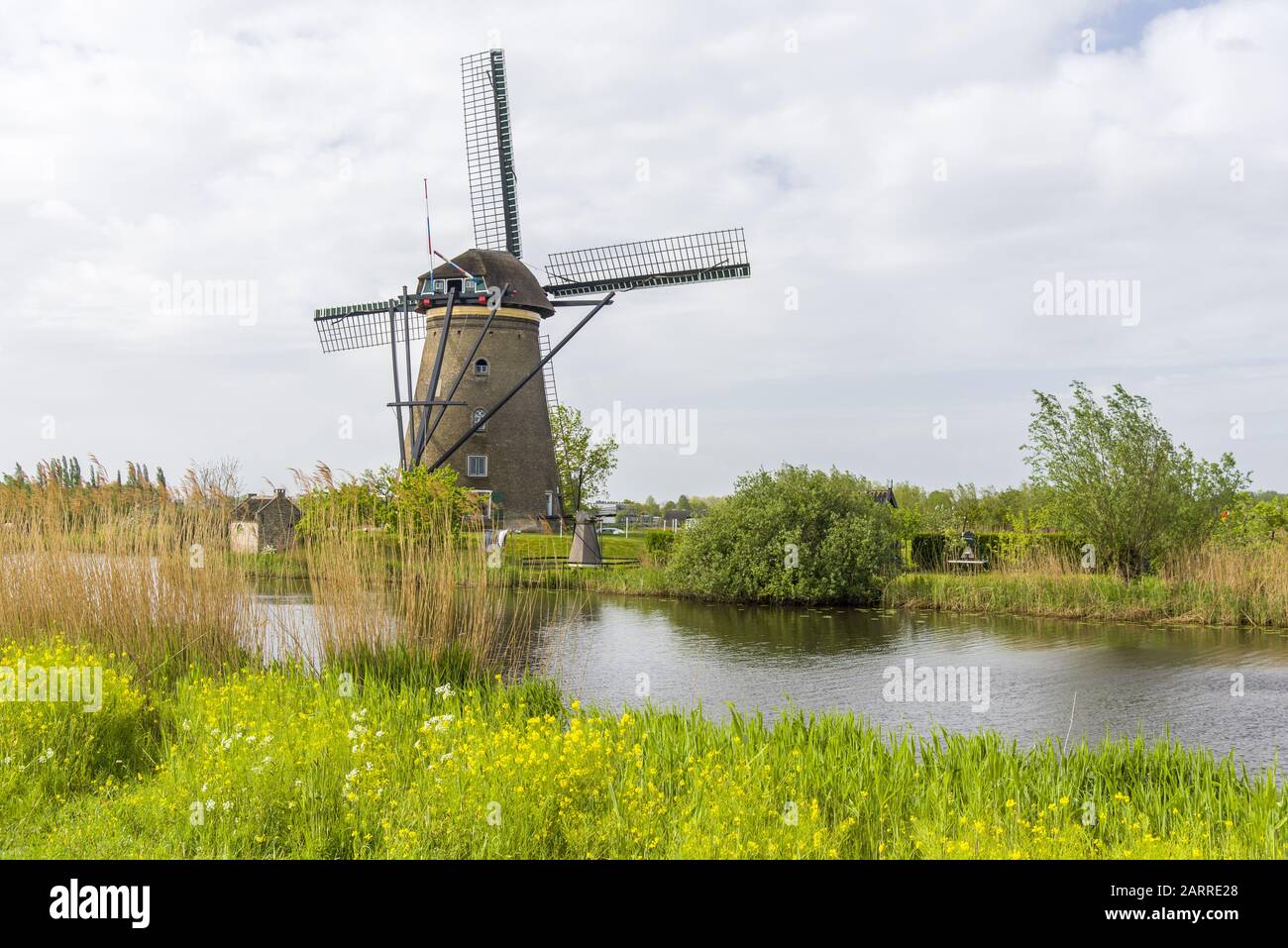 Travel in Netherlands . traditional Holland - Windmills . Windmills at ...