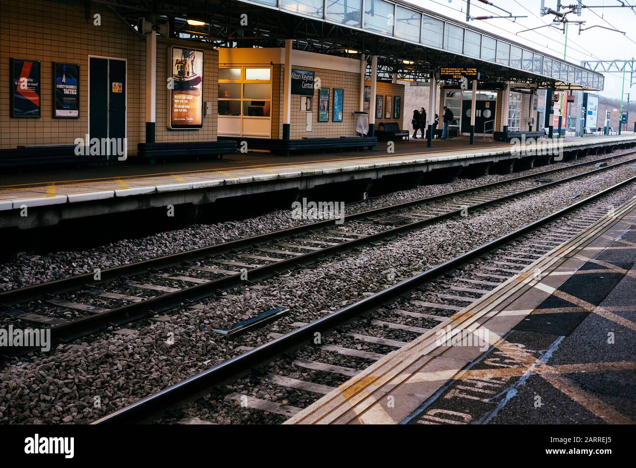 Central milton keynes station hi-res stock photography and images - Alamy