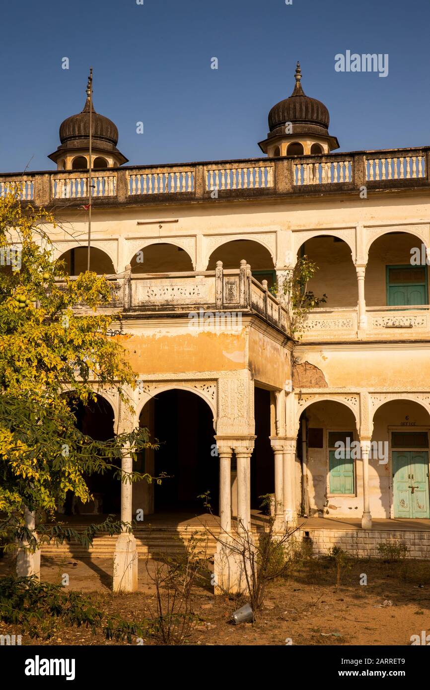 Ancient hospital india hi-res stock photography and images - Alamy