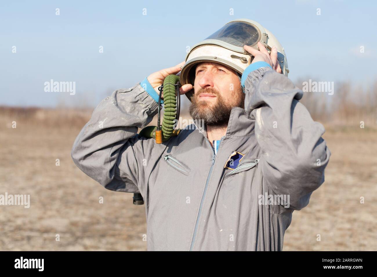 Downed pilot hi-res stock photography and images - Alamy