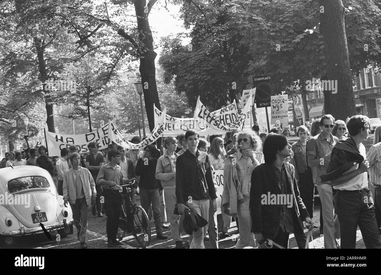 September 13 1969 hi-res stock photography and images - Alamy