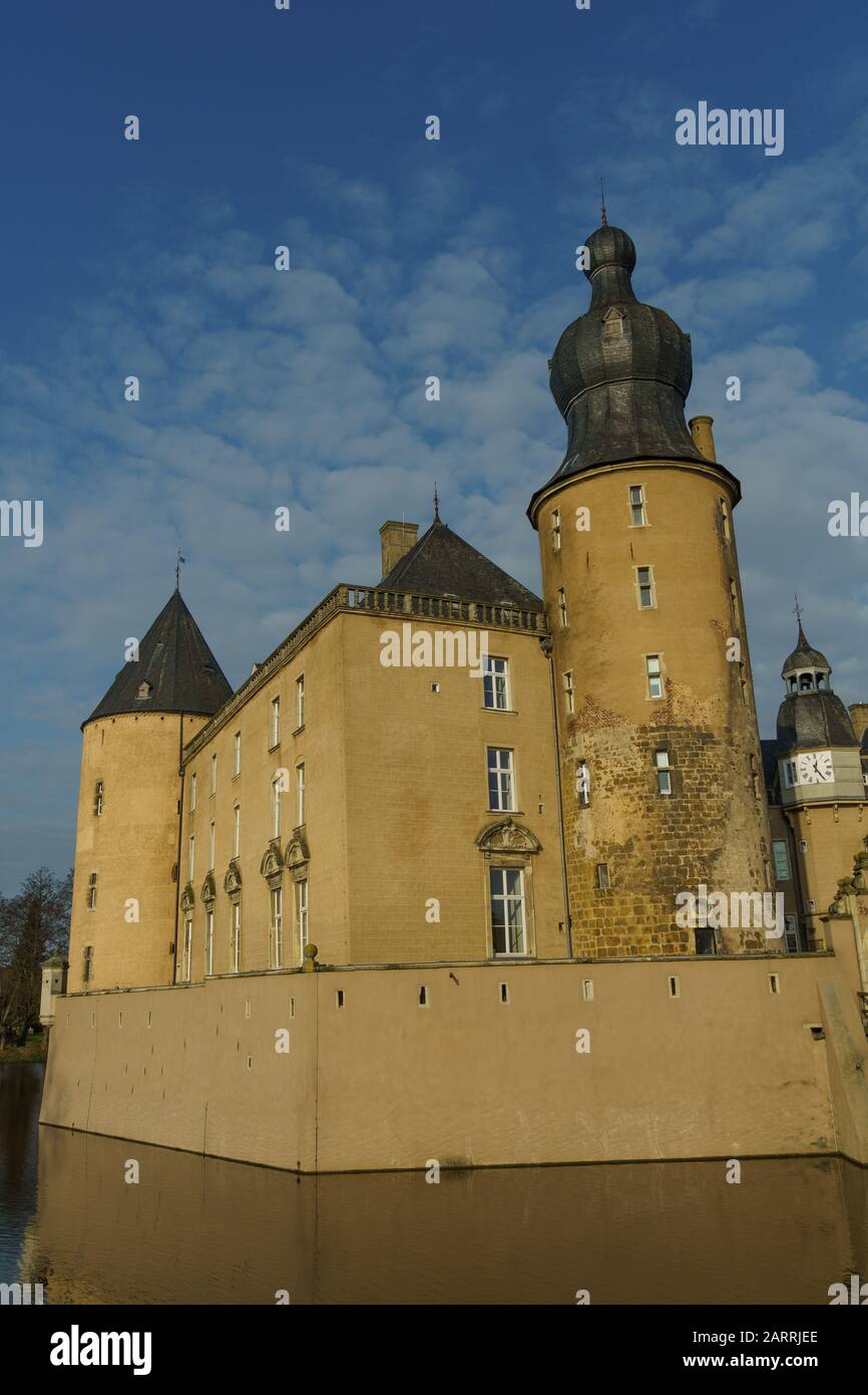 small Castle in the german muensterland Stock Photo - Alamy