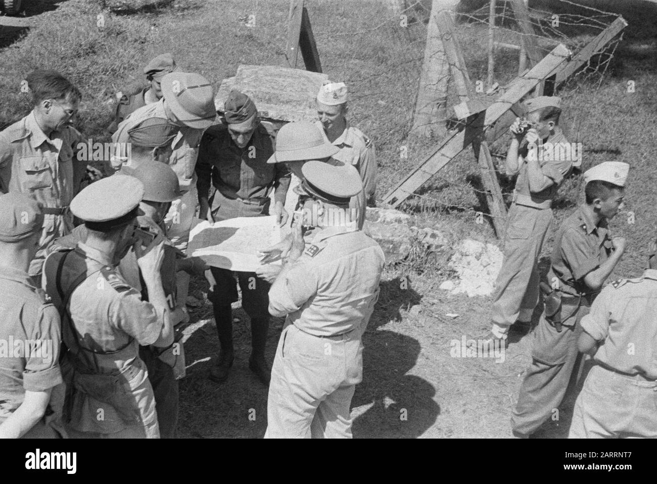 Visit of General S.H. Spoor and Lieutenant Governor General H.J. van ...