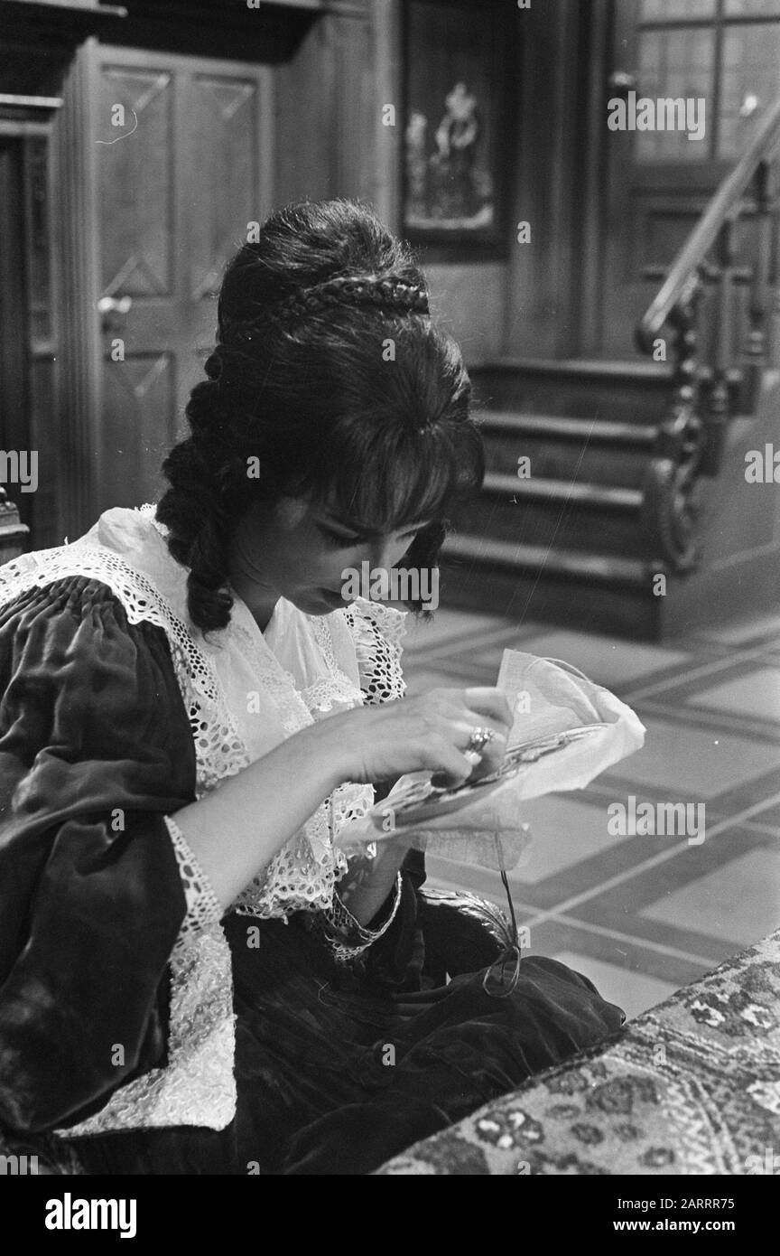 TV-feuilleton Ritmeester Buat Sigrid Koetse Date: August 29, 1968 ...