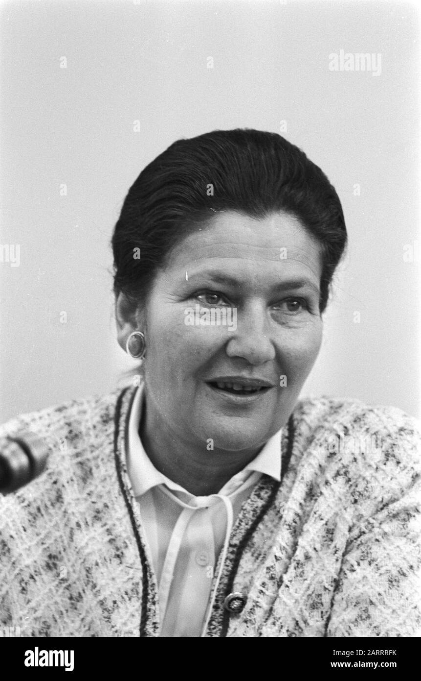 Simone veil hi-res stock photography and images - Alamy