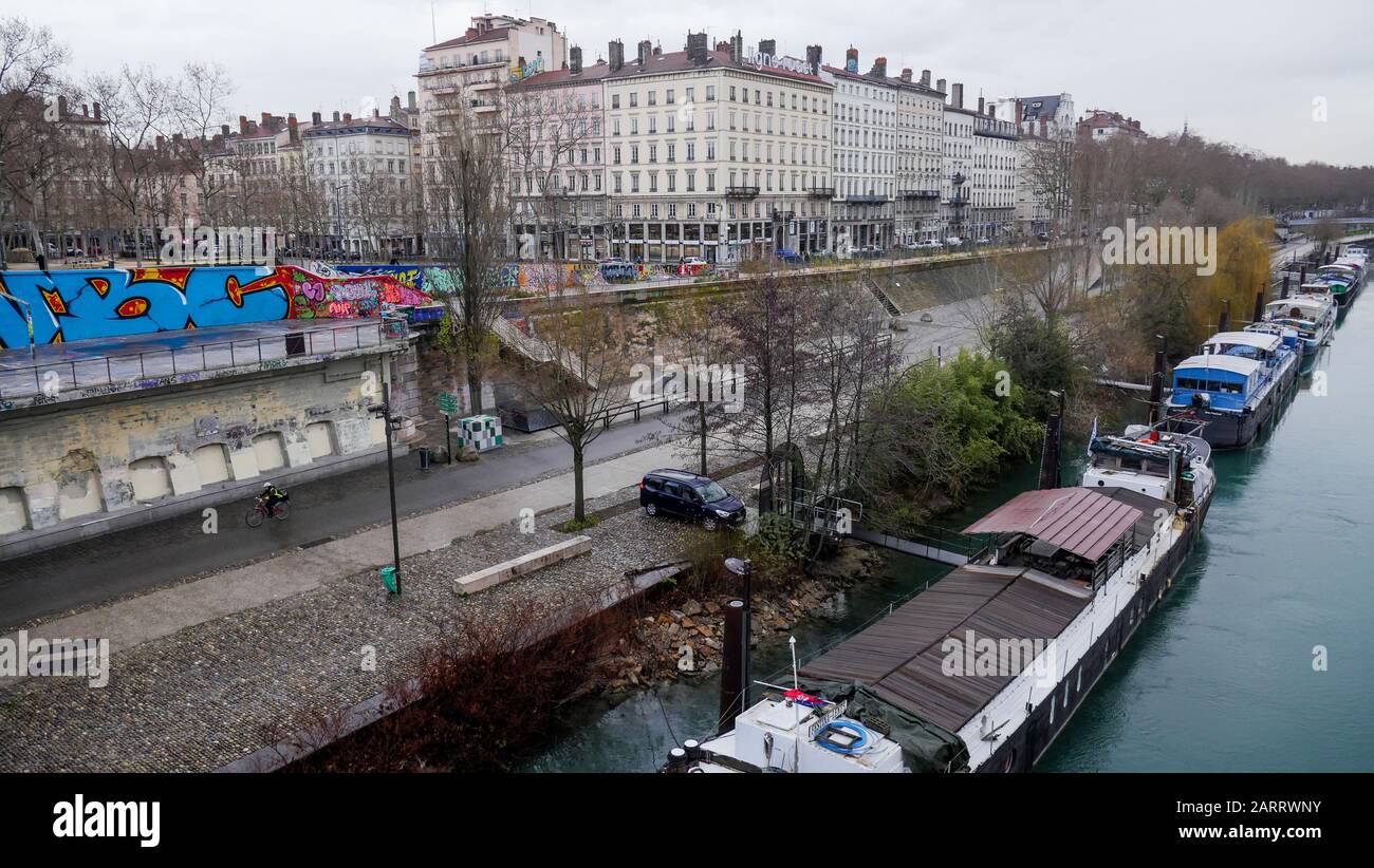 Barges laying at quay along General Sarail Quay, Lyon, Rhone, AURA ...