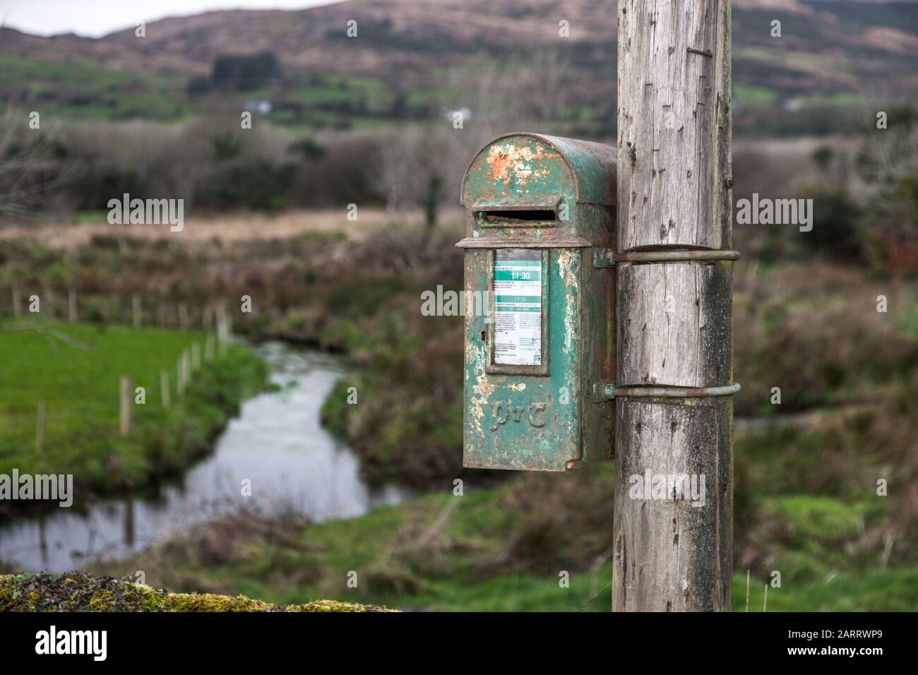 Roadside postbox hi-res stock photography and images - Alamy
