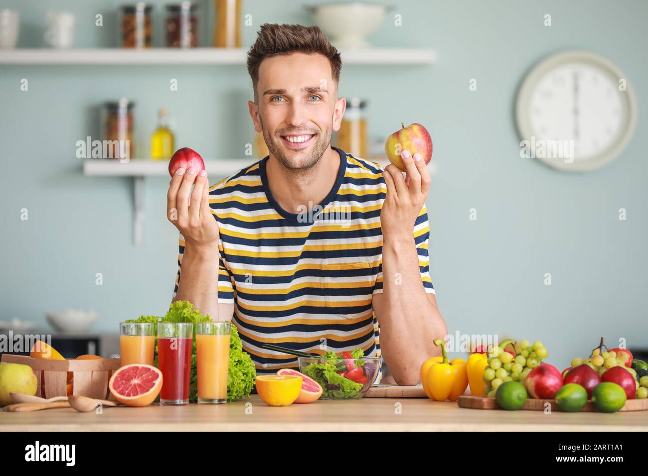 Man healthy fit drink juice hi-res stock photography and images - Alamy
