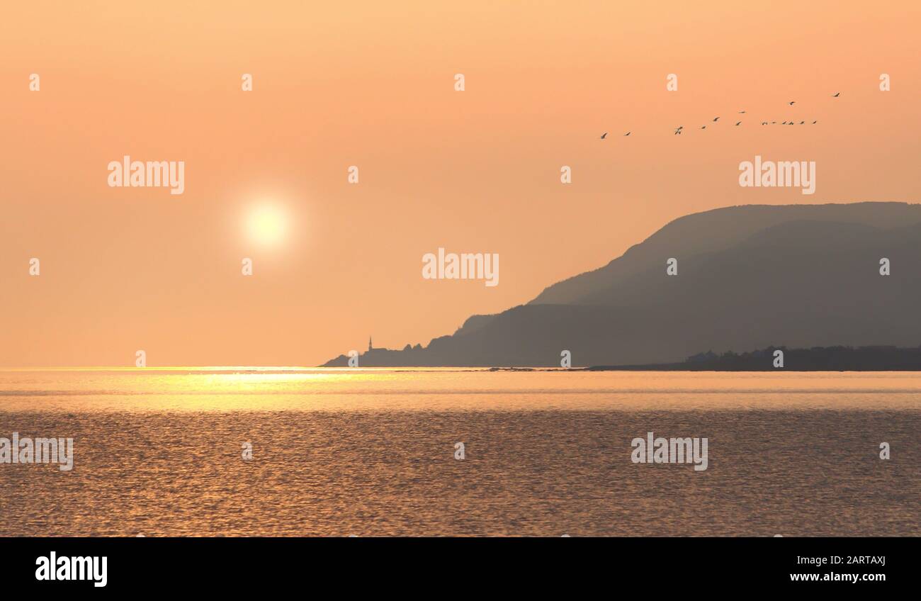 Golden brown sunrise church hi-res stock photography and images - Alamy