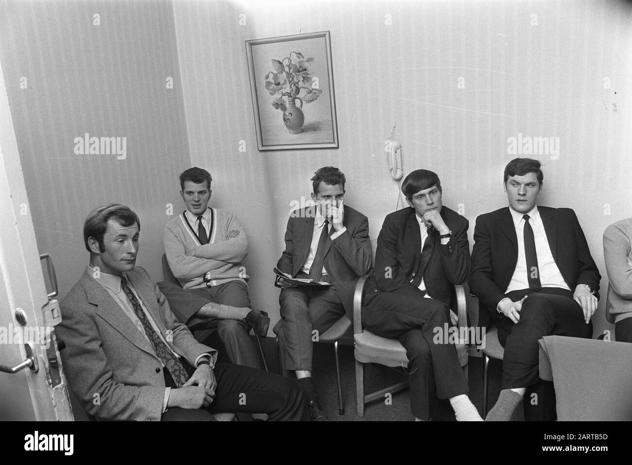 April 23 1970 hi-res stock photography and images - Alamy