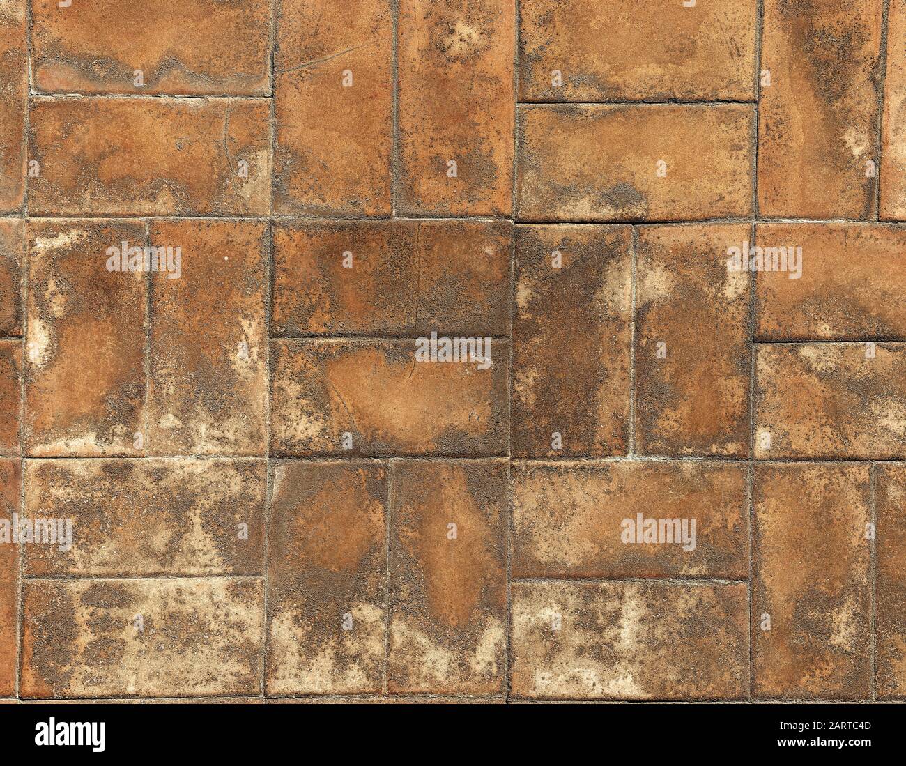 Adobe block construction hi-res stock photography and images - Alamy