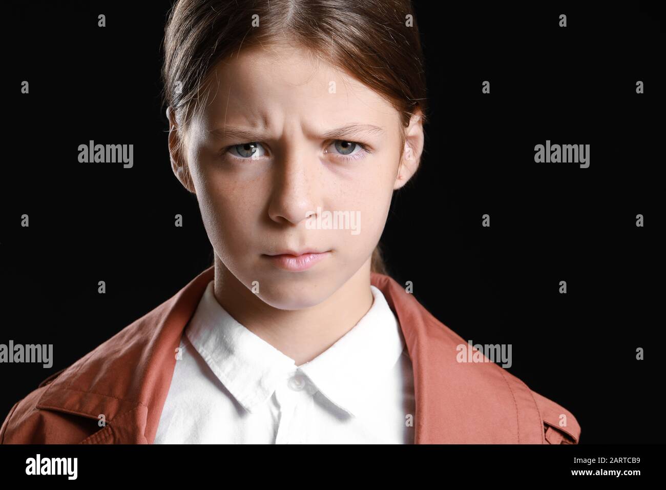 Indignant look hi-res stock photography and images - Alamy