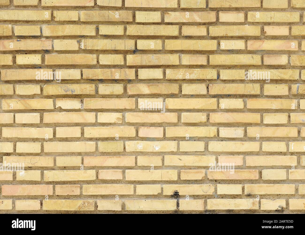 Real red brick wall texture hi-res stock photography and images - Alamy