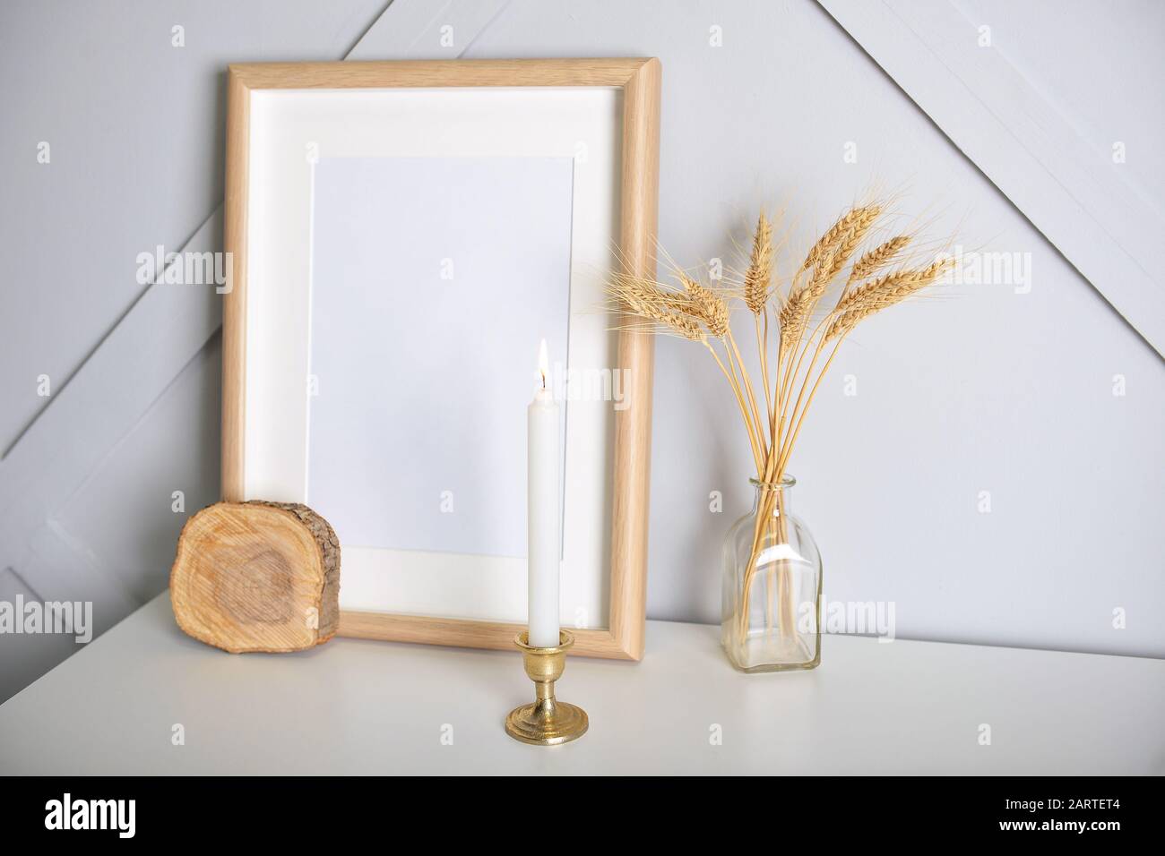 Photo frame decorative candle hi-res stock photography and images - Alamy