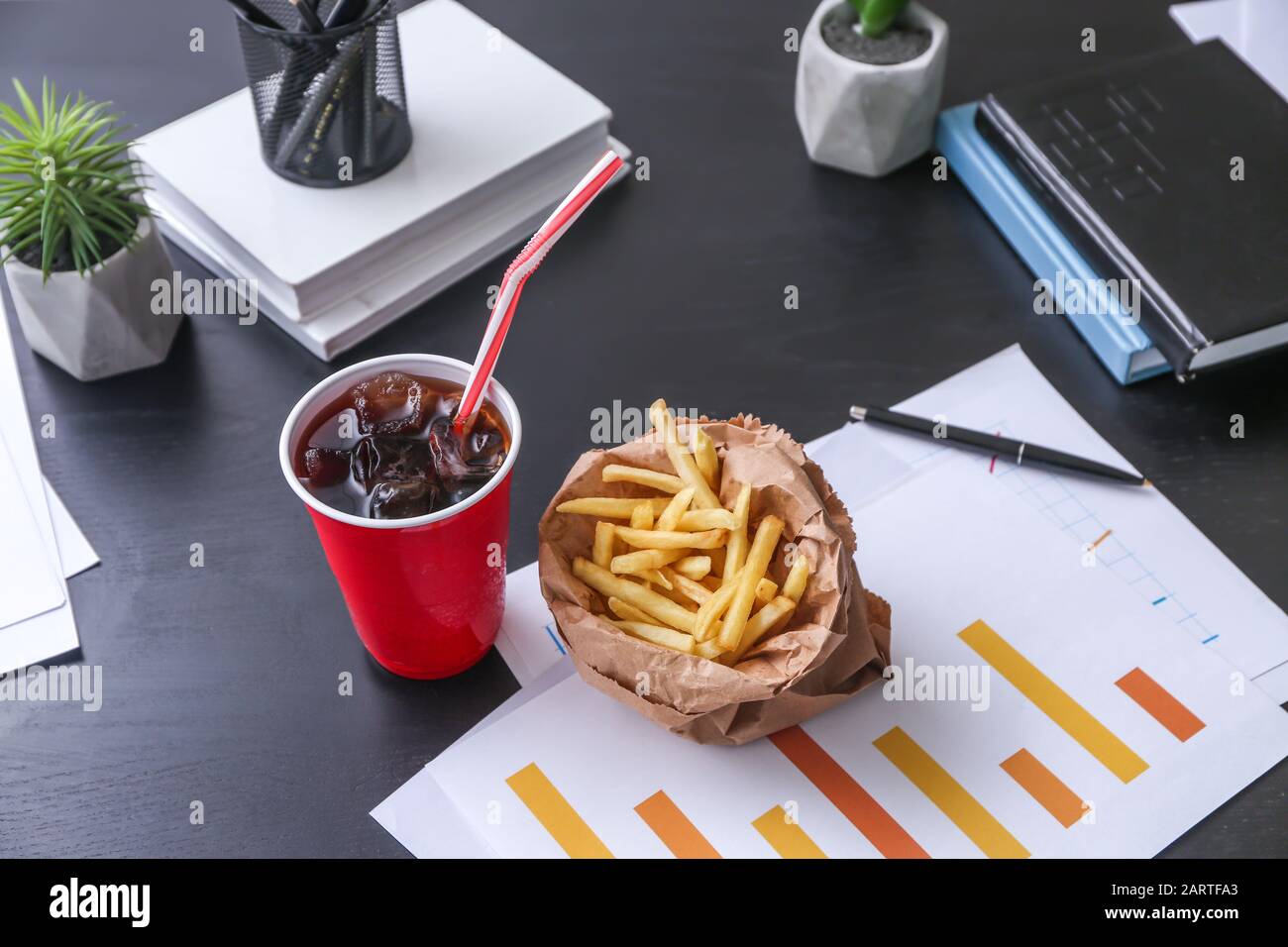 French fries in paper cup hi-res stock photography and images - Alamy