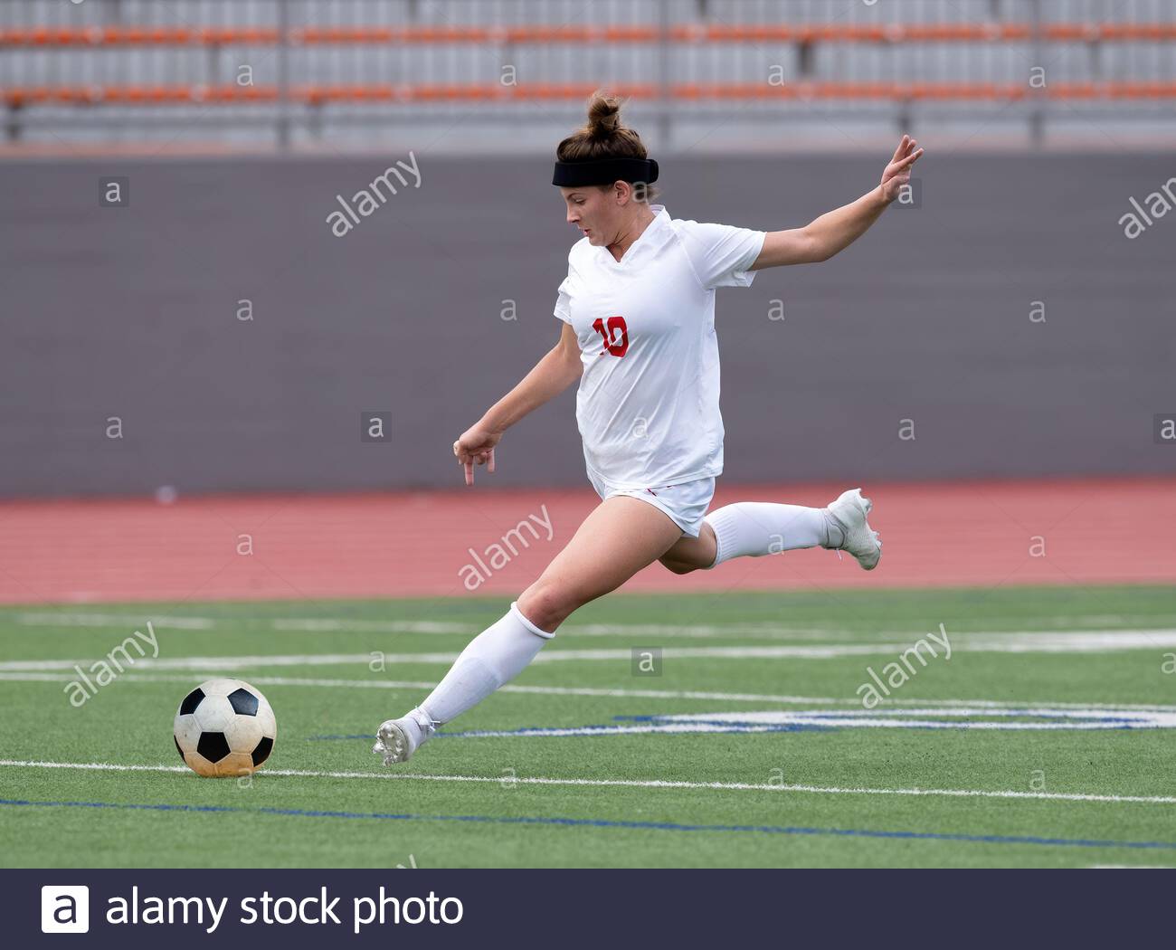 Female Soccer Players High Resolution Stock Photography and Images - Alamy