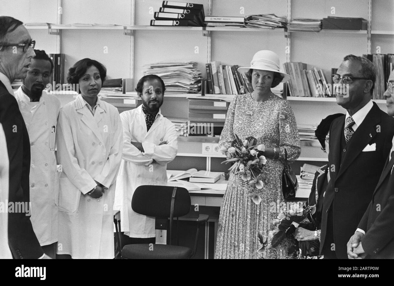 State visit Surinamese president Ferrier; Ferrier and wife visits blood ...