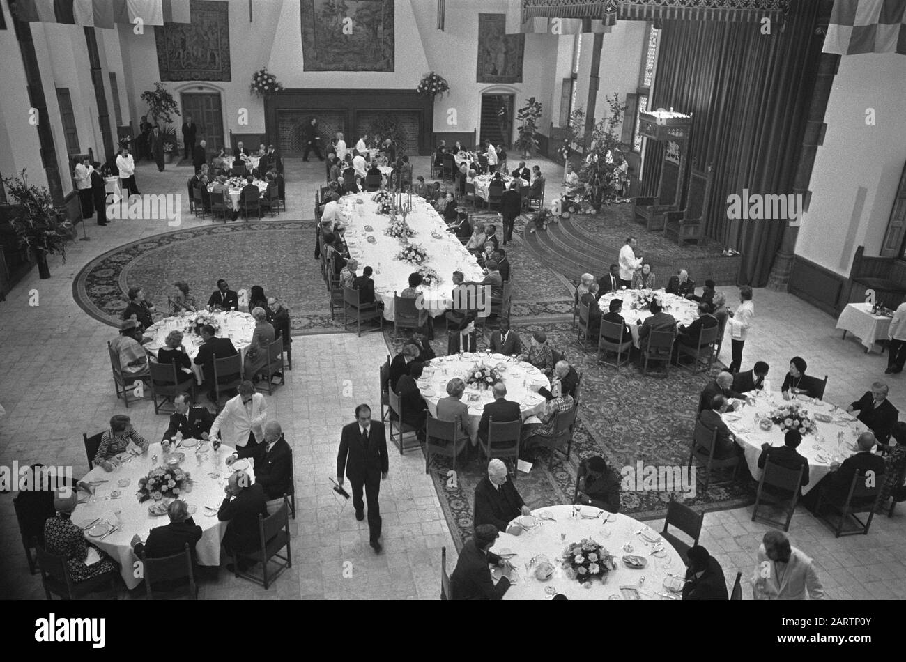 State visit from Senegal, lunch in Ridderzaal, President Senghor and ...