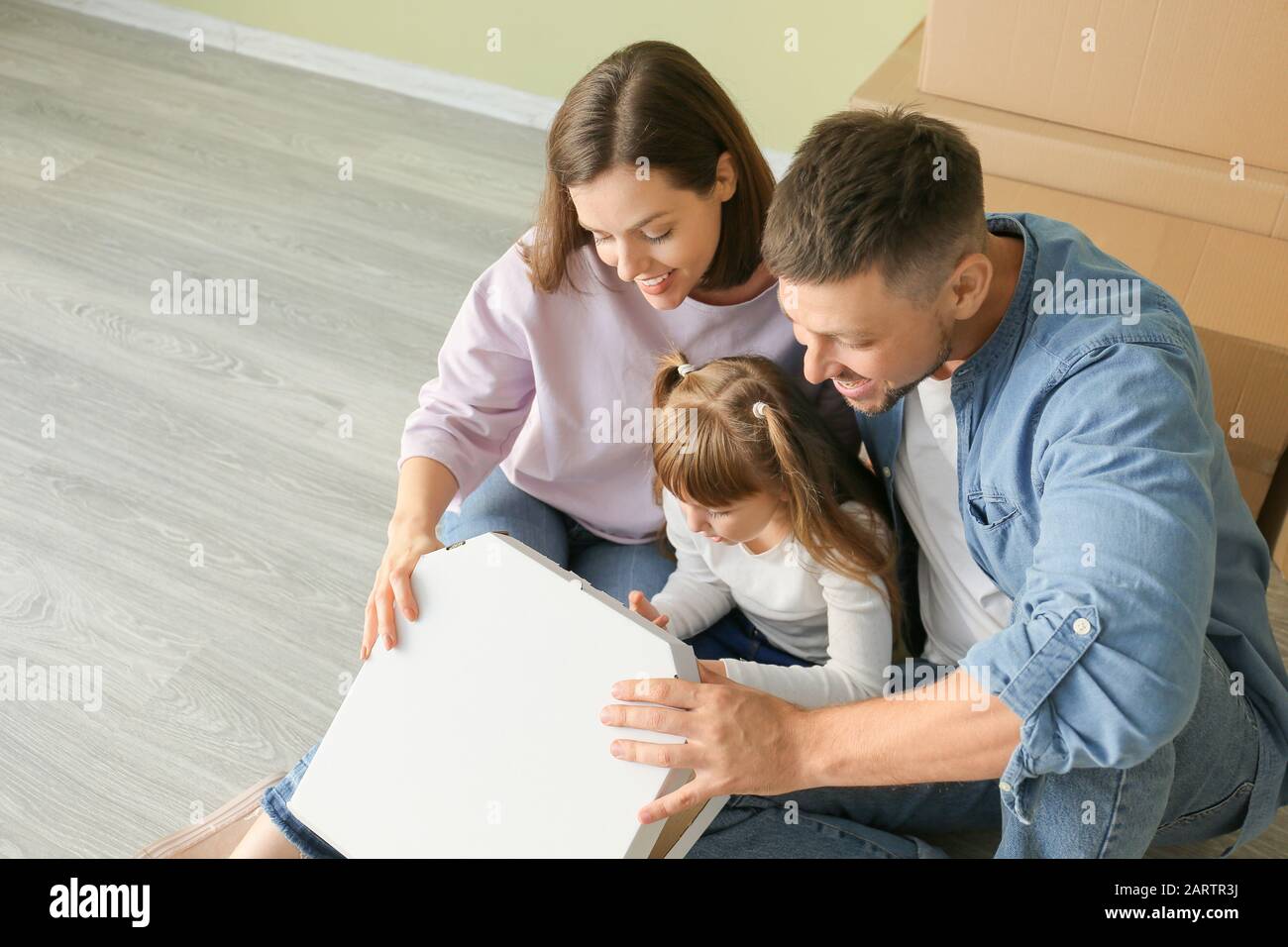 Pizza slice box floor hi-res stock photography and images - Alamy