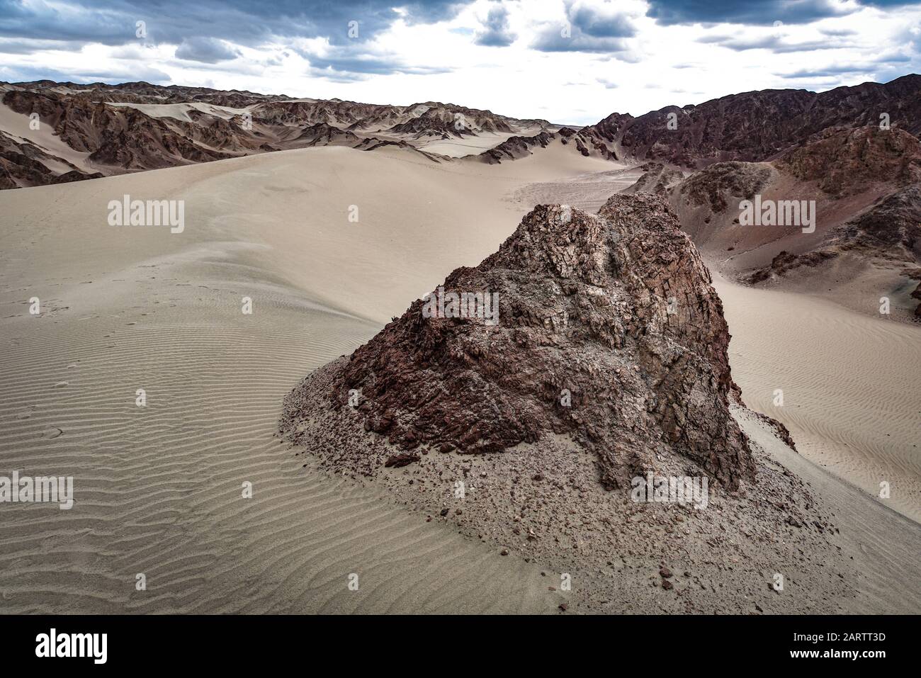 Landscapes and sand dunes in the Nazca desert. Ica, Peru Stock Photo ...