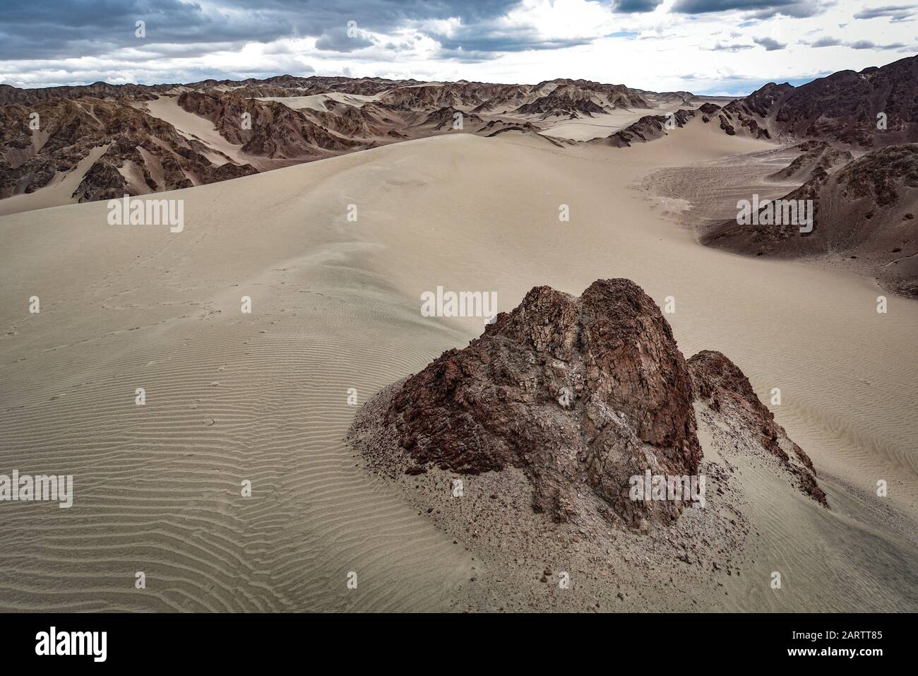 Landscapes and sand dunes in the Nazca desert. Ica, Peru Stock Photo ...