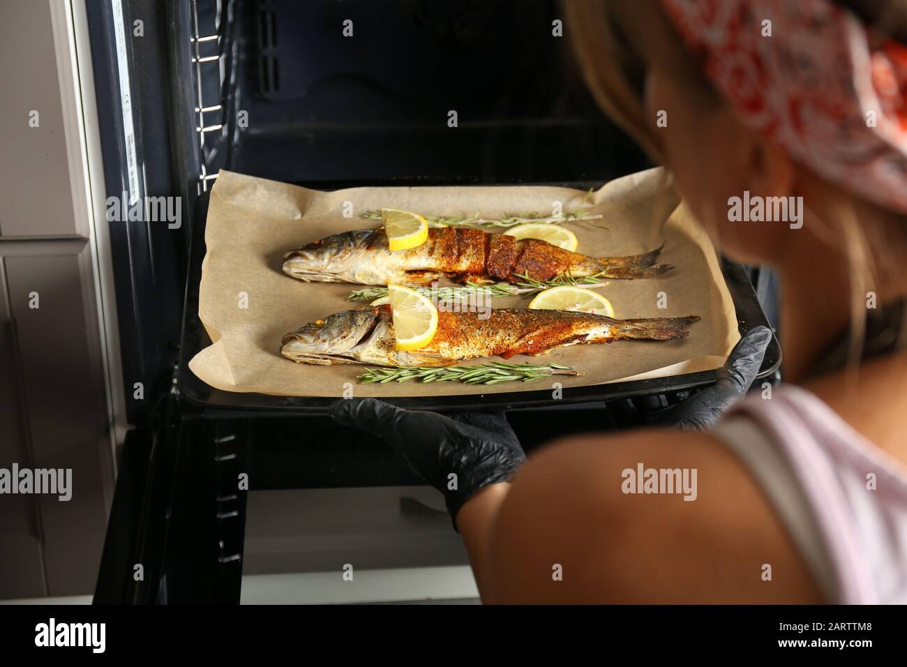 Oven baked seabass hi-res stock photography and images - Alamy