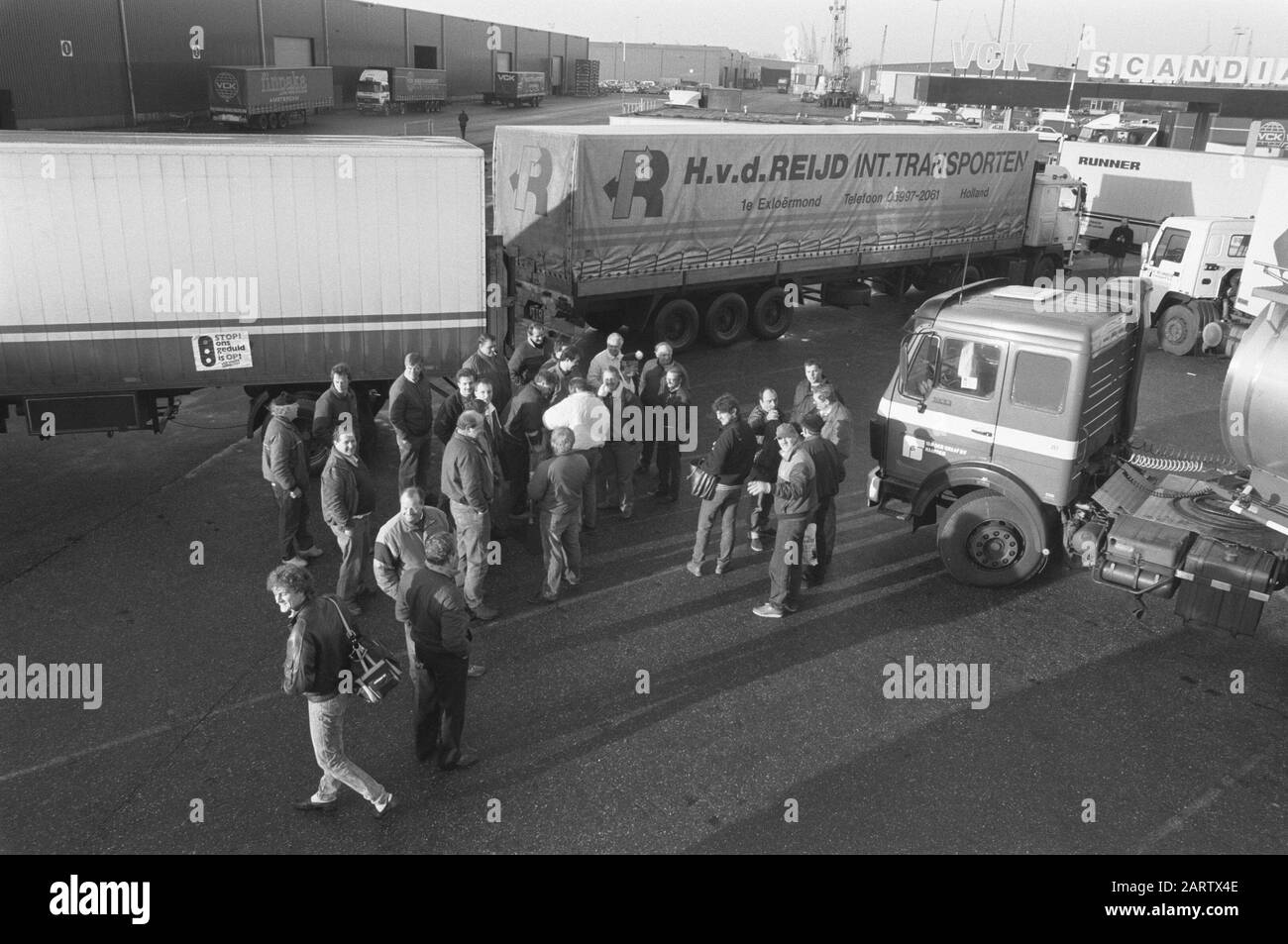Striking drivers block Black and White Stock Photos & Images - Alamy