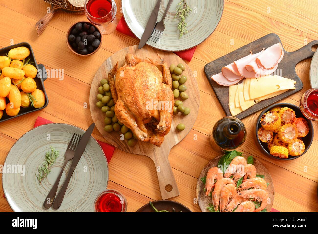 Table set for big family dinner, top view Stock Photo - Alamy