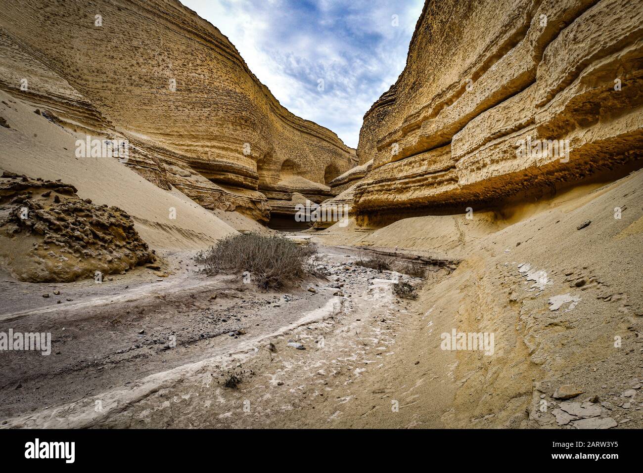 Weathered rock formations in the Canyon de los Perdidos. Nazca Desert ...