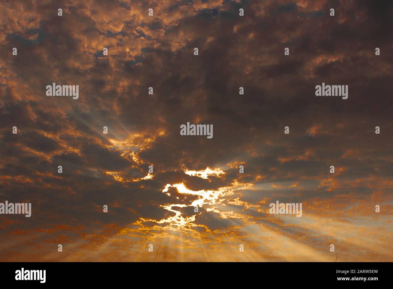 Intense colors and hues of an autumn afternoon in the skies of Latin ...