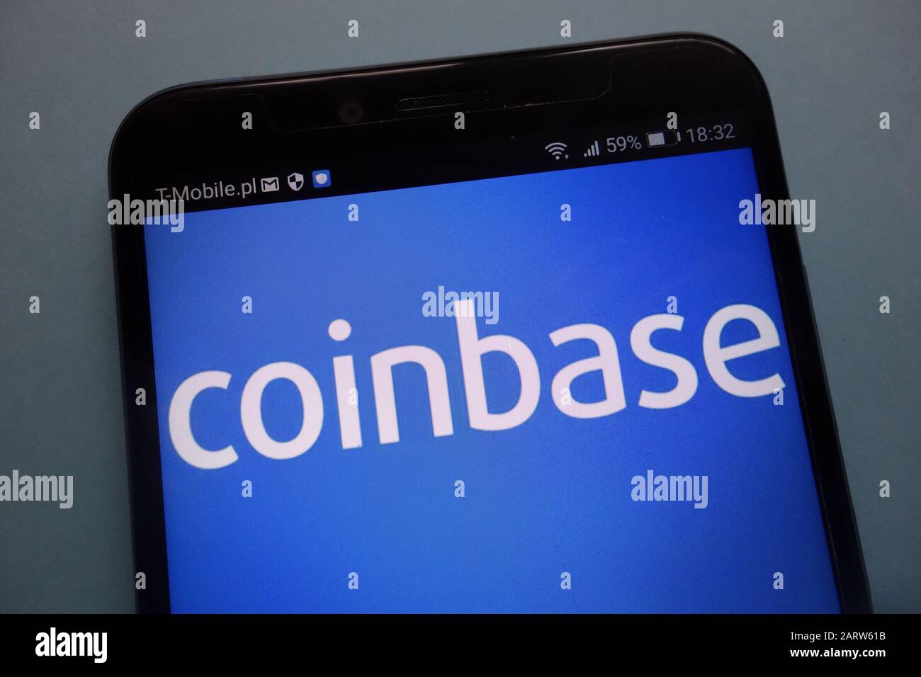Coinbase hi-res stock photography and images - Alamy