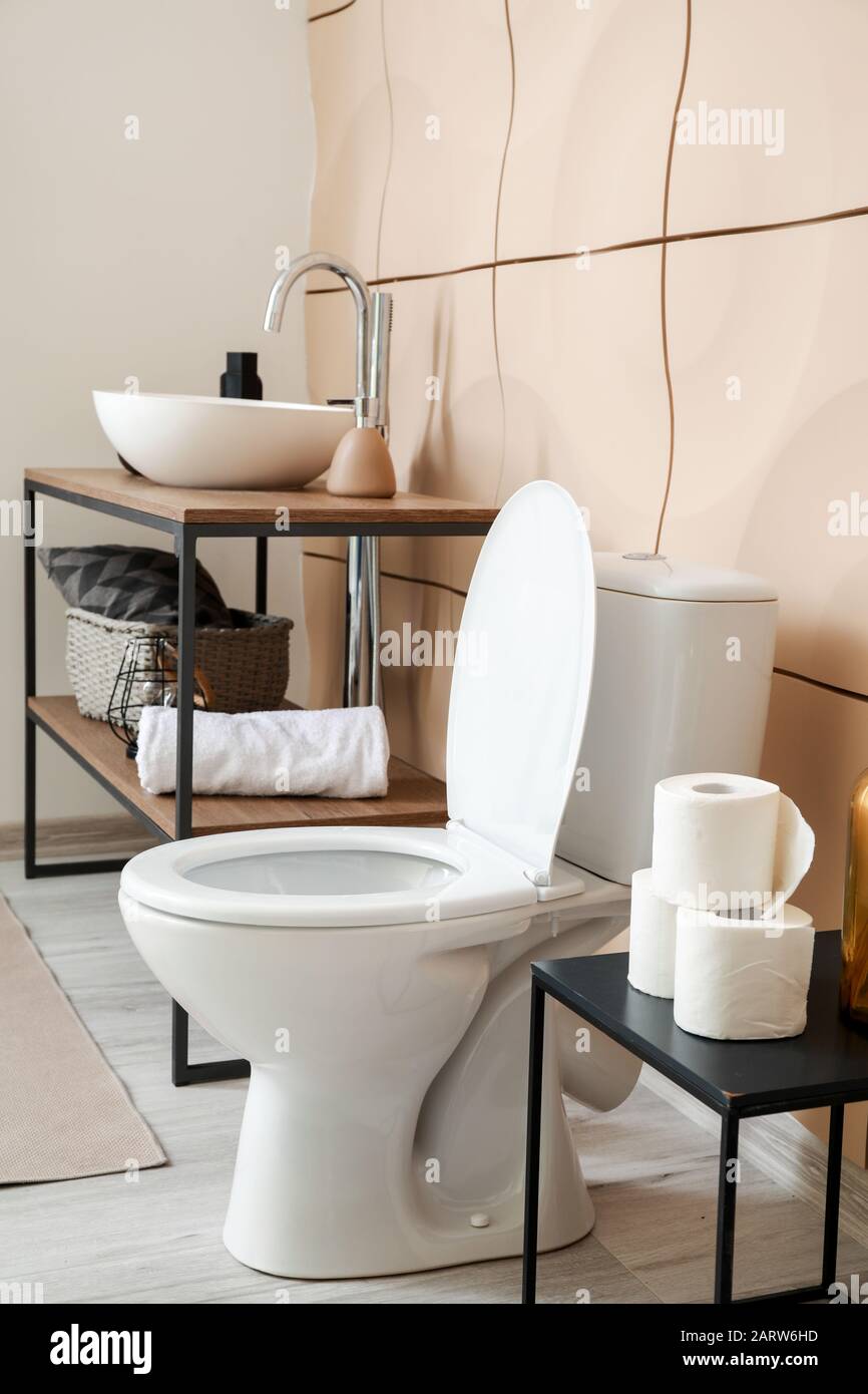 Interior of clean modern bathroom Stock Photo - Alamy