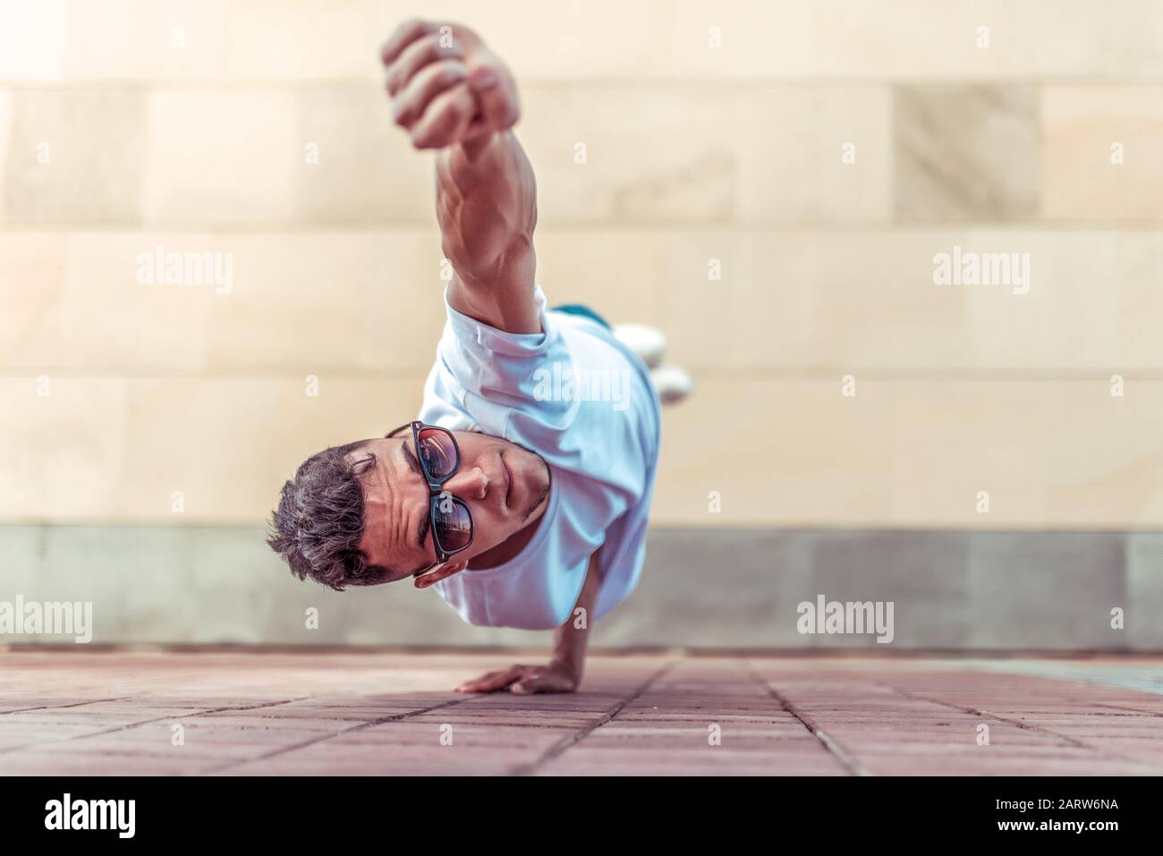 Superman pose hi-res stock photography and images - Alamy