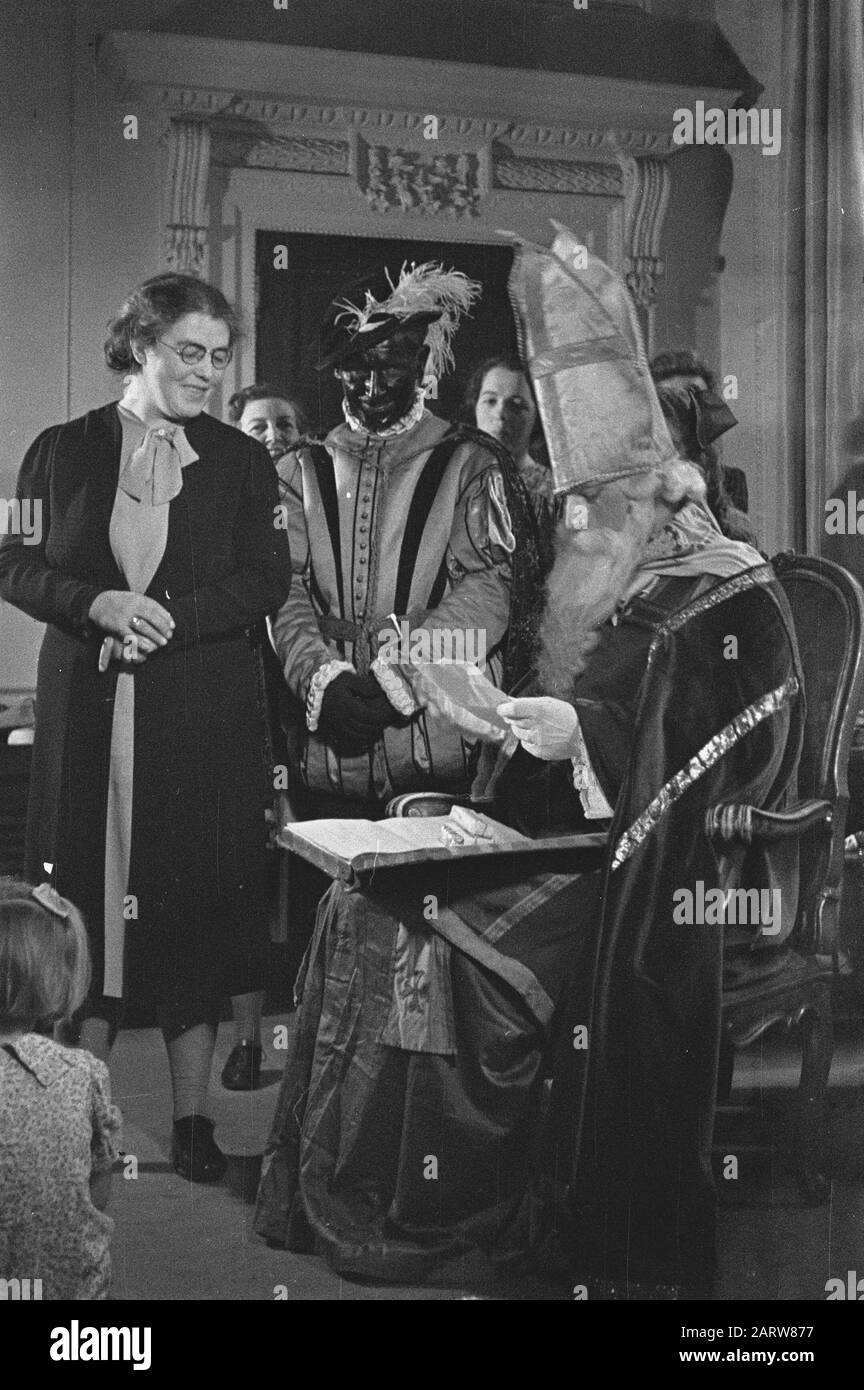 5 1943 Black and White Stock Photos & Images - Alamy