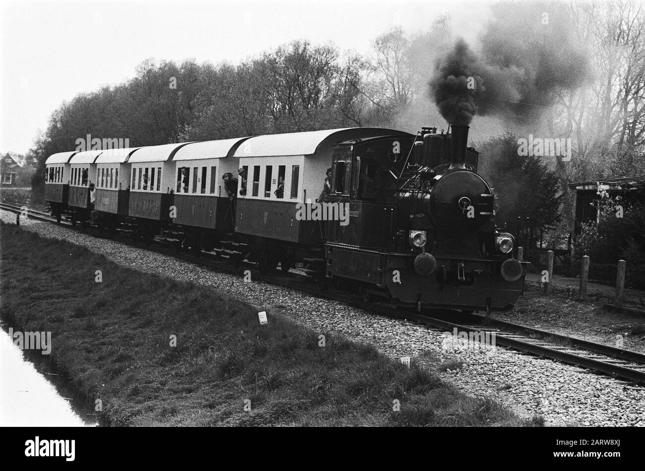 Steamtrams hi-res stock photography and images - Alamy