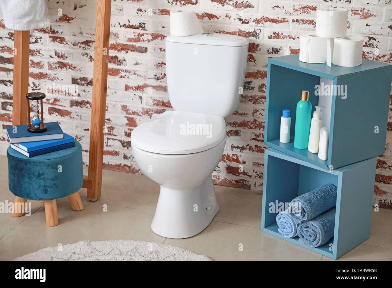 Interior of clean modern bathroom Stock Photo - Alamy