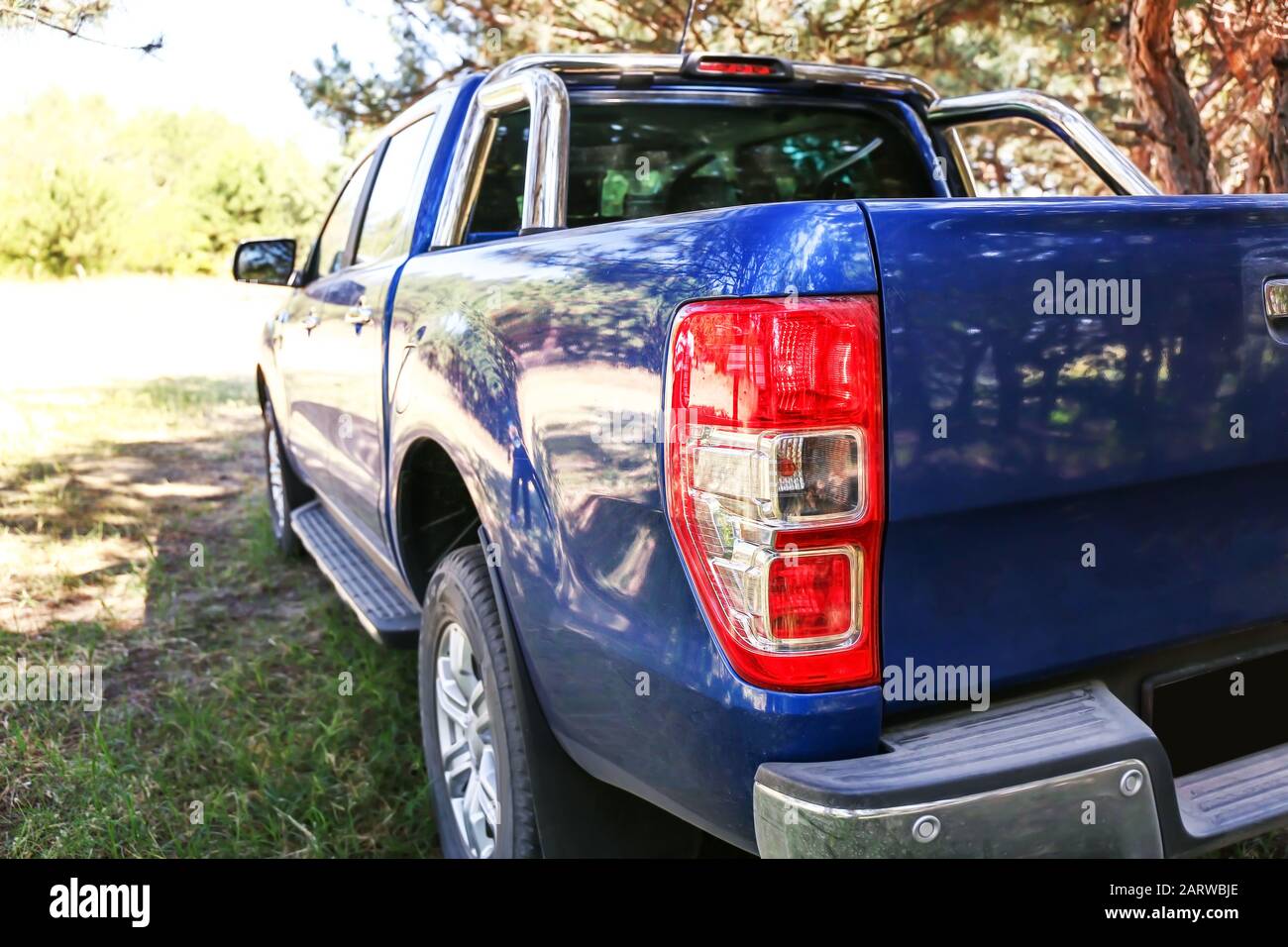 Modern pickup truck hi-res stock photography and images - Alamy